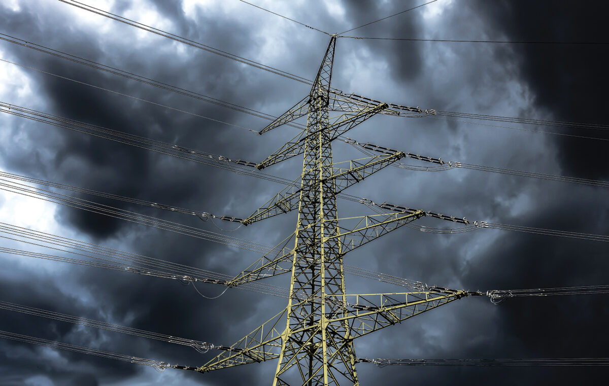 Weathering the storm: Utility resource planning in the face of weather ...